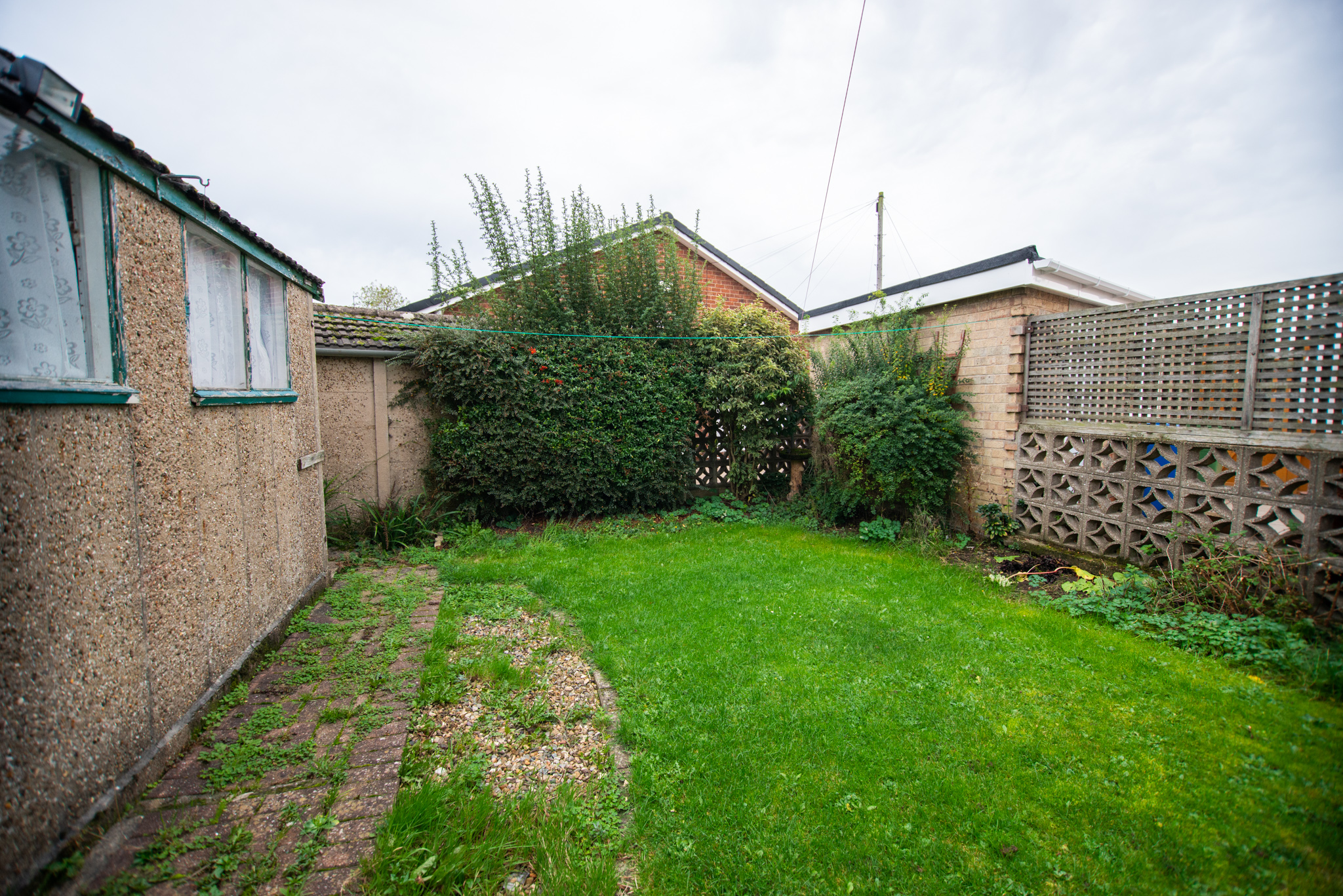 12 Ellerker Rise, Willerby HU10 6EY - Ultralets